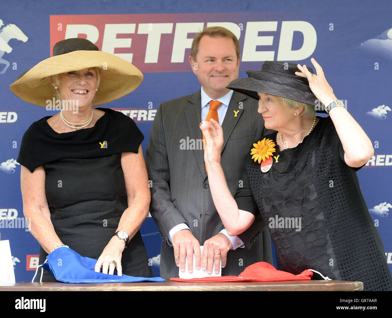 Members of the Calendar Girls, Tricia Stewart and Lynda Logan with ...