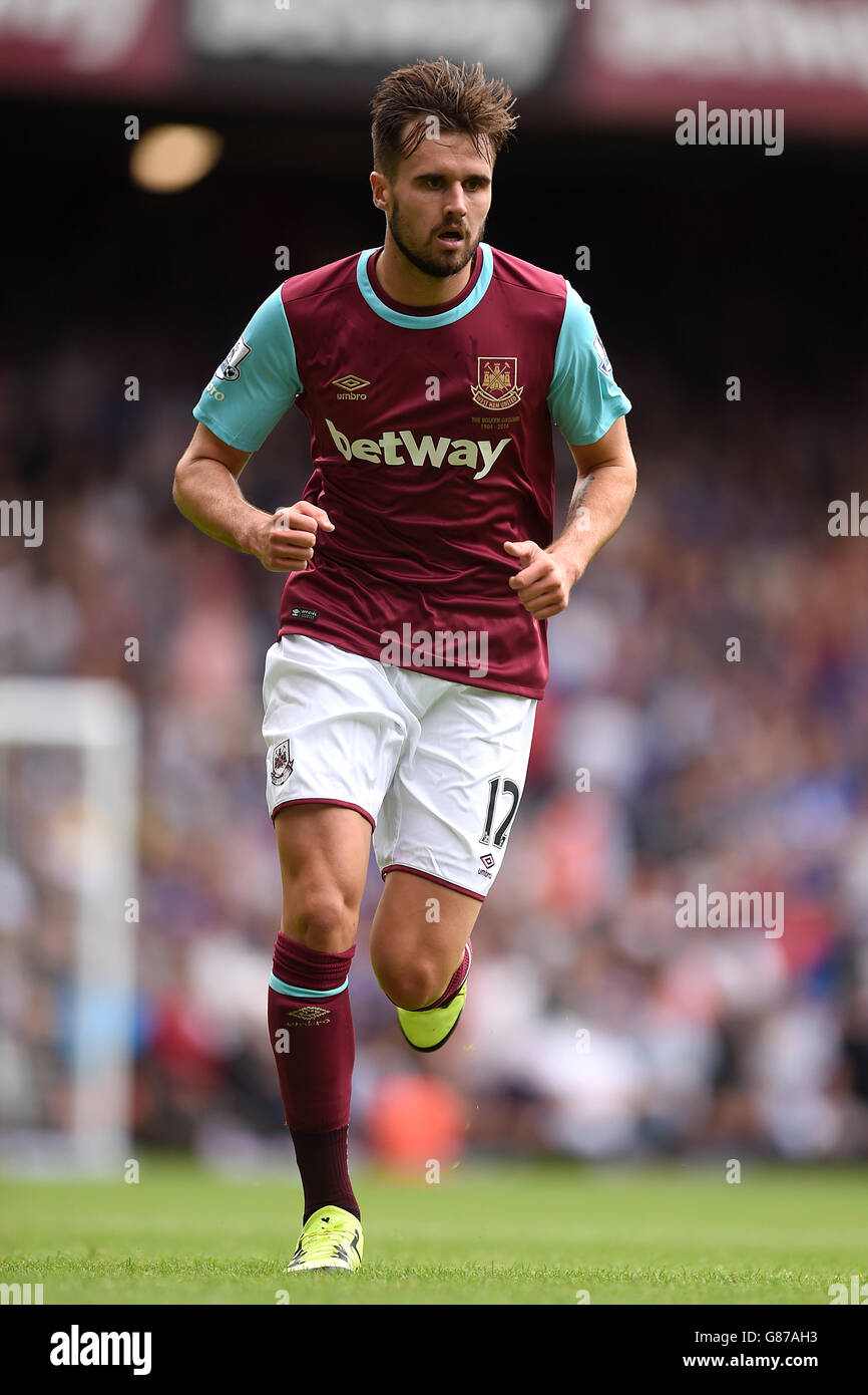 Carl jenkinson leicester west ham hi-res stock photography and images ...