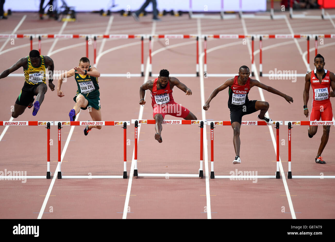 USA's Michael Tinsley (centre) during the Men's 400 Metres Hurdles ...
