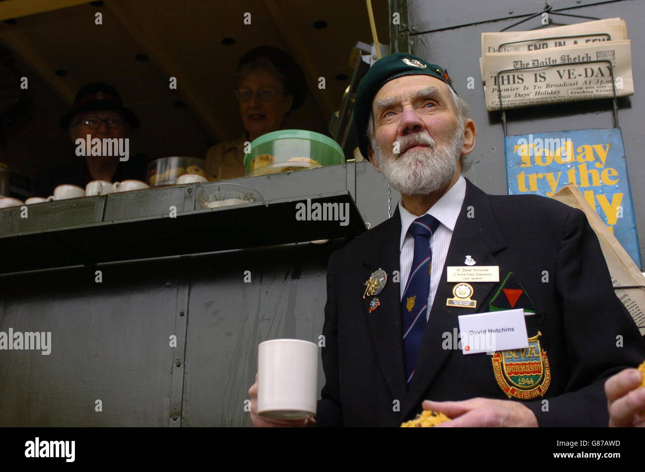 World war ii veteran david hutchins hi-res stock photography and images ...