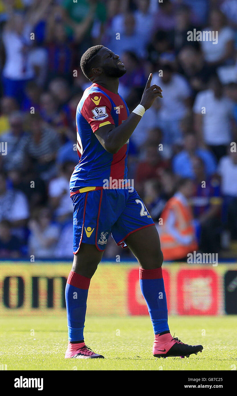 Crystal Palace's Bakary Sako celebrates scoring his side's second goal ...