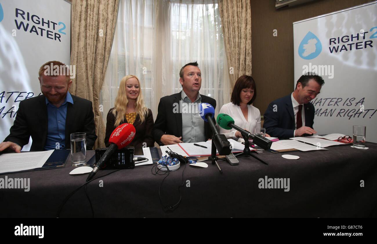 Right2water campaign spokesman david gibney hi-res stock photography ...