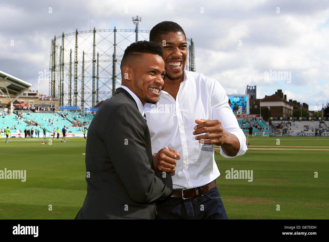 Anthony joshua boxer hi-res stock photography and images - Alamy