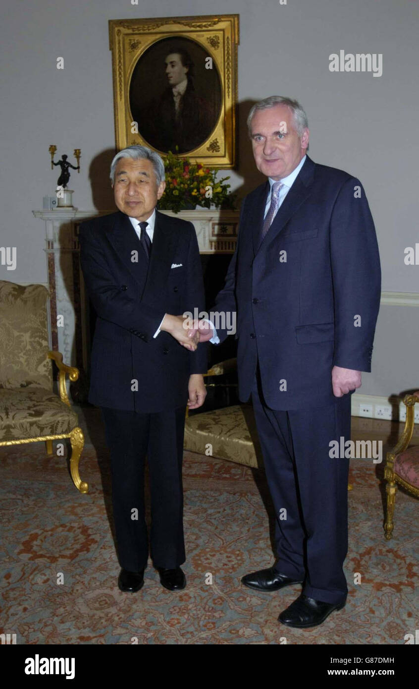 Ireland japan diplomacy hi-res stock photography and images - Alamy