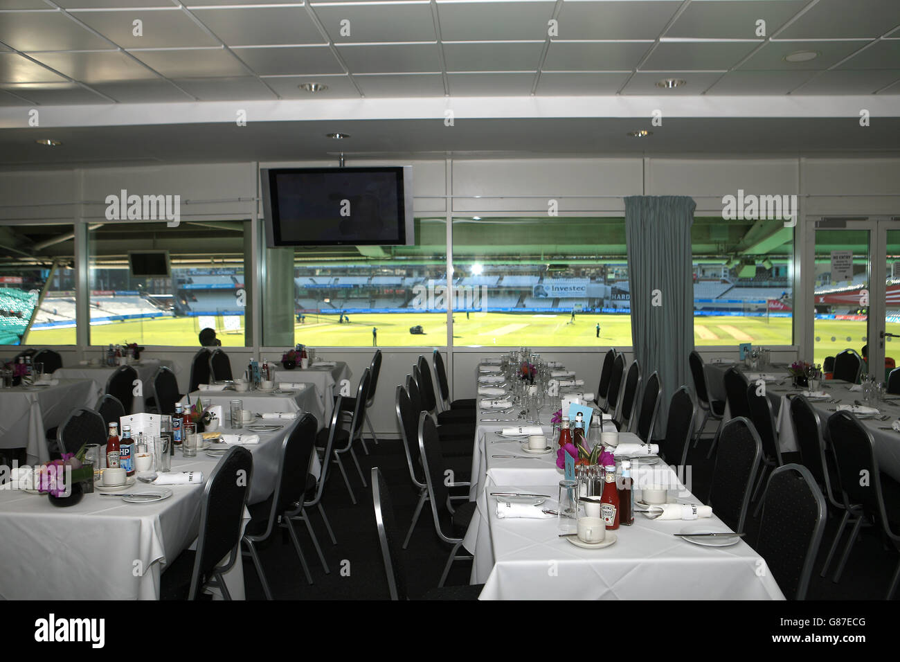 Cricket table layout hi-res stock photography and images - Alamy
