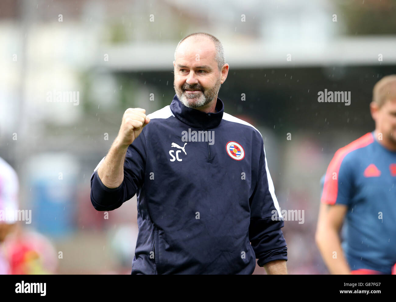 Reading manager Steve Clarke celebrates their victory Stock Photo - Alamy