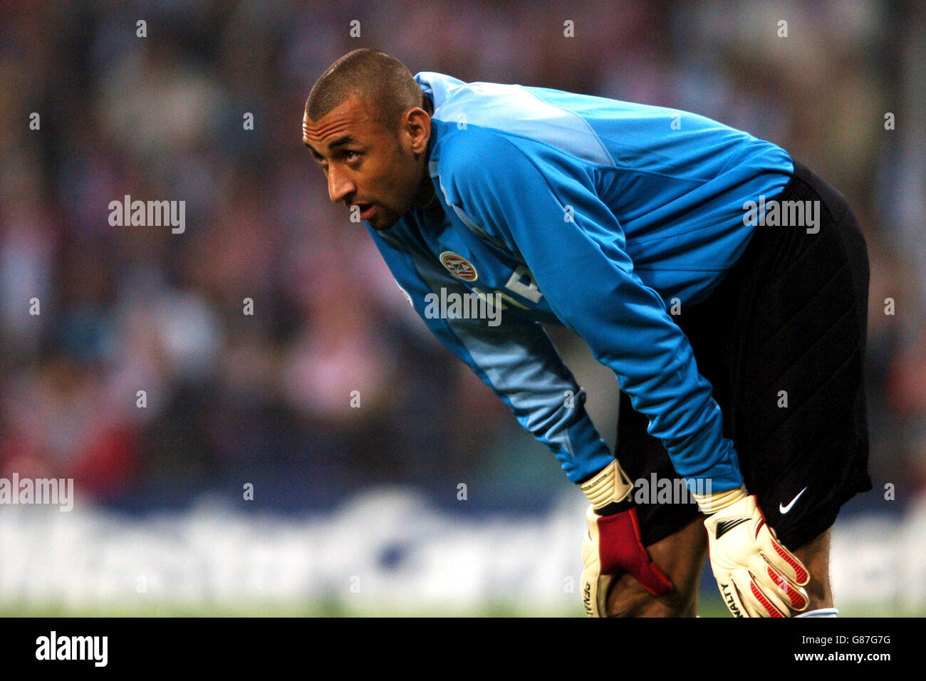 Psv eindhoven goalkeeper gomes High Resolution Stock Photography and ...