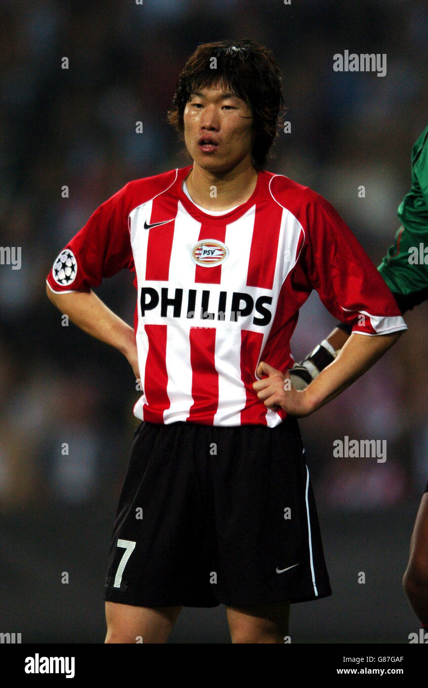 Philips stadium ji sung park hi-res stock photography and images - Alamy