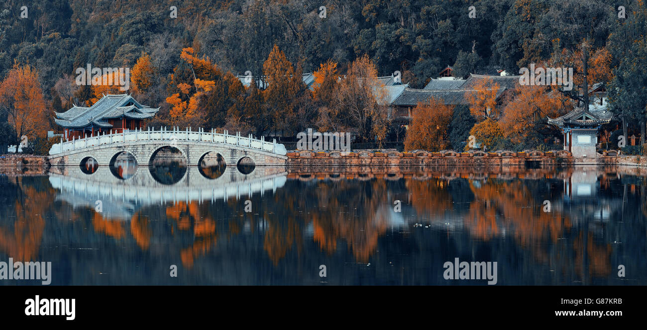 Black Dragon pool in Lijiang, Yunnan, China Stock Photo - Alamy