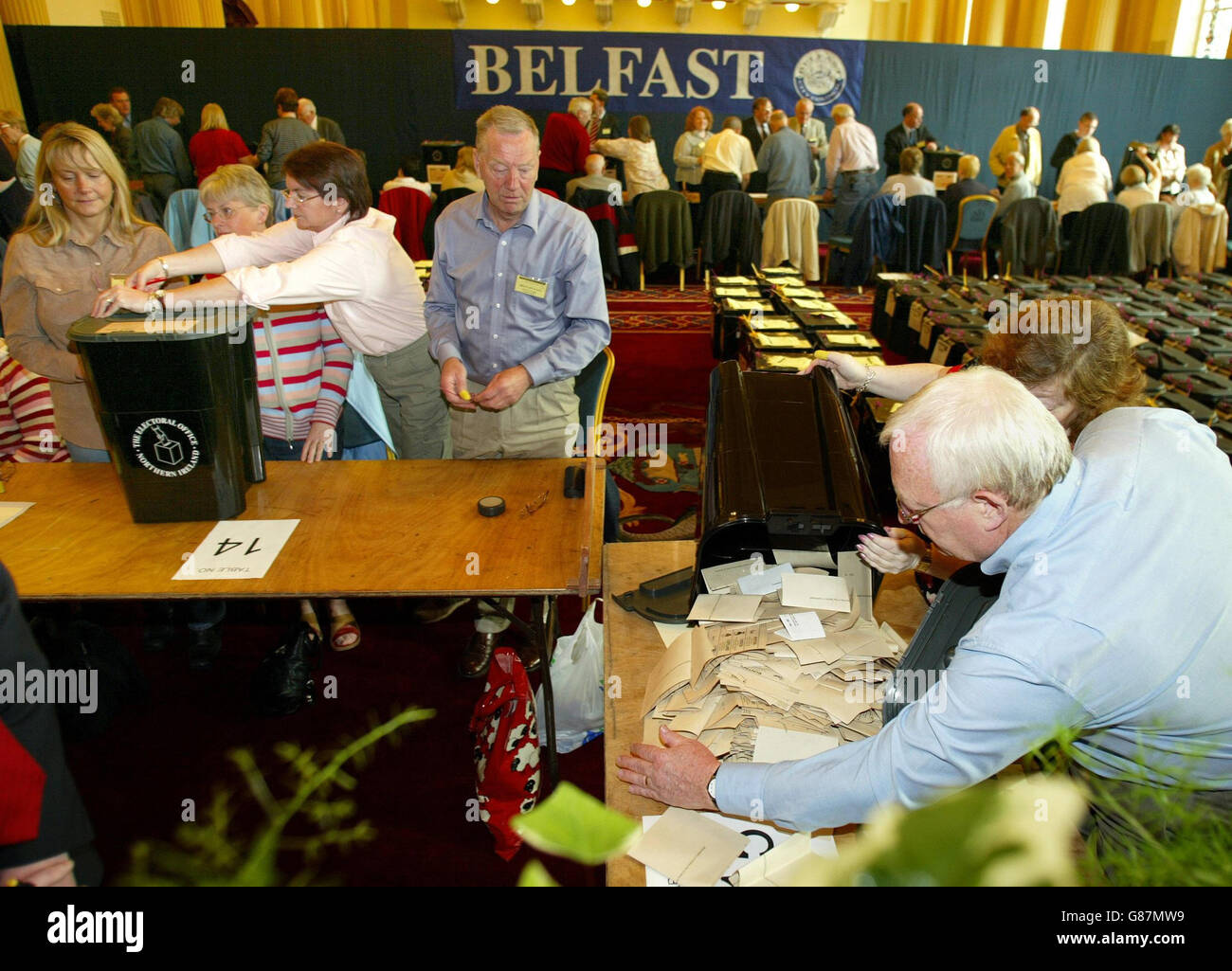 Vote counting hall hi-res stock photography and images - Alamy