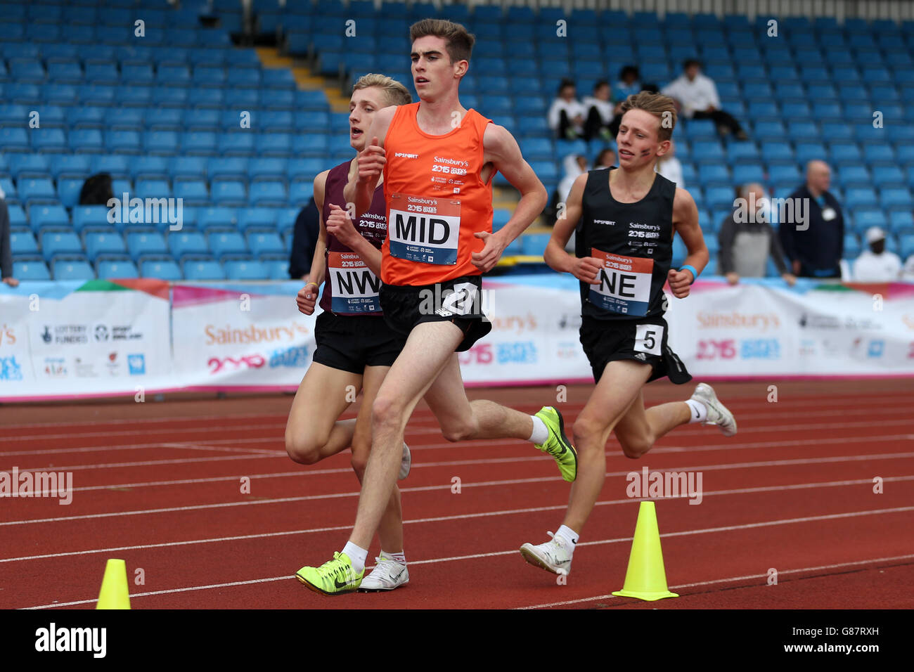 England Midland's Isaac Akers leads the way in the boys 3000 metre ...
