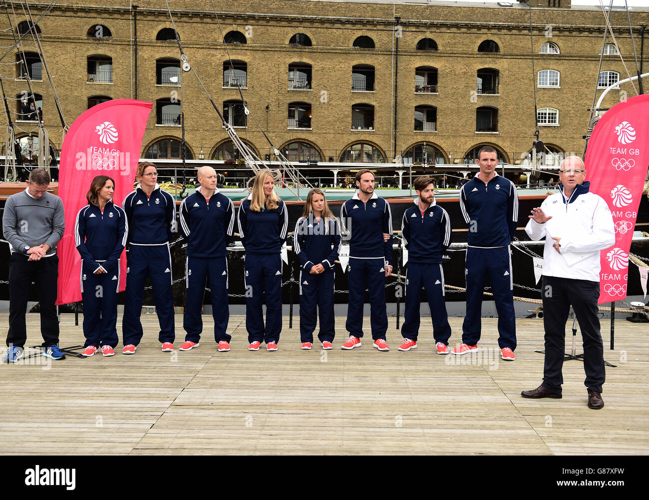 Great Britain's Chef de Mission for Rio 2016 Mark England (right ...