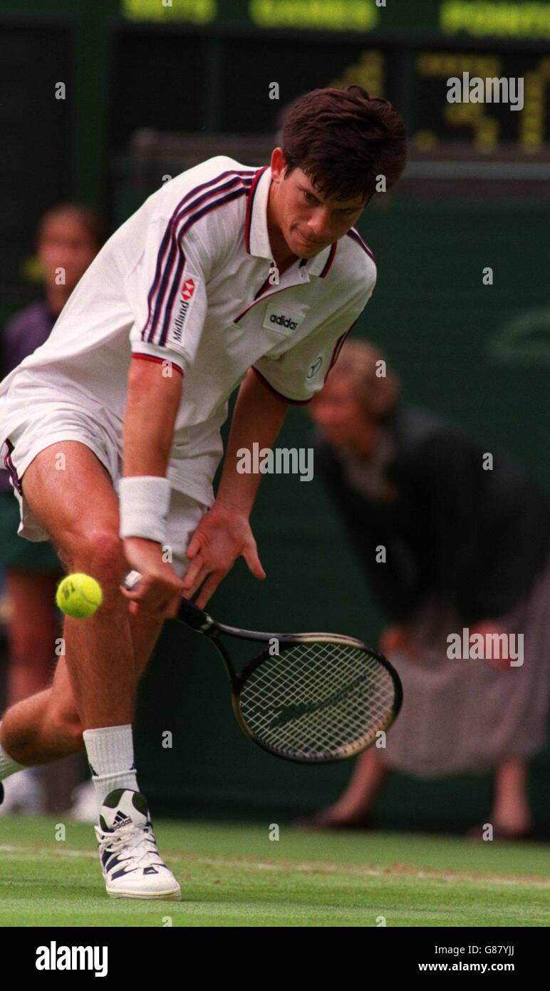 Tennis - Wimbledon Championship. Tim Henman Stock Photo - Alamy