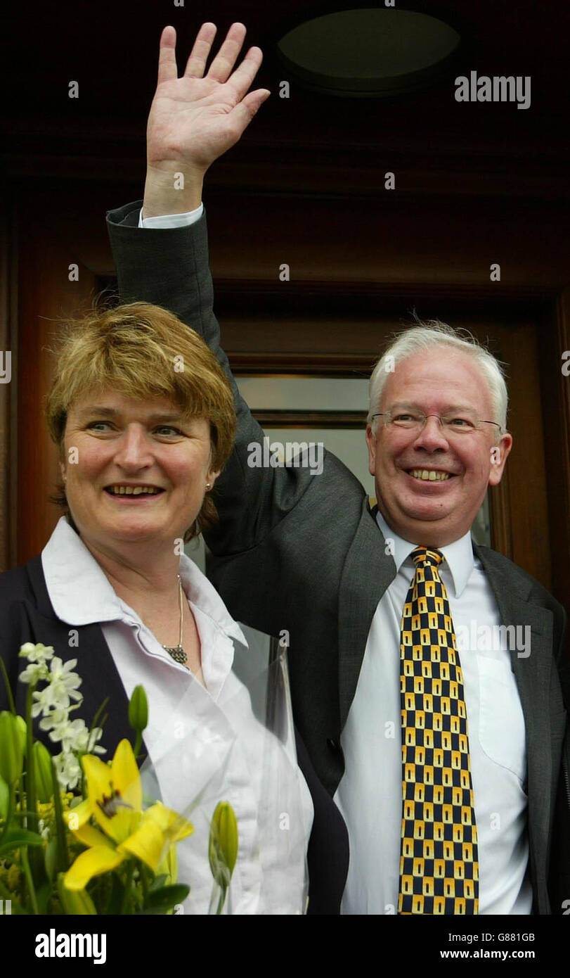 Scottish Liberal Democrats - Jim Wallace Stock Photo - Alamy