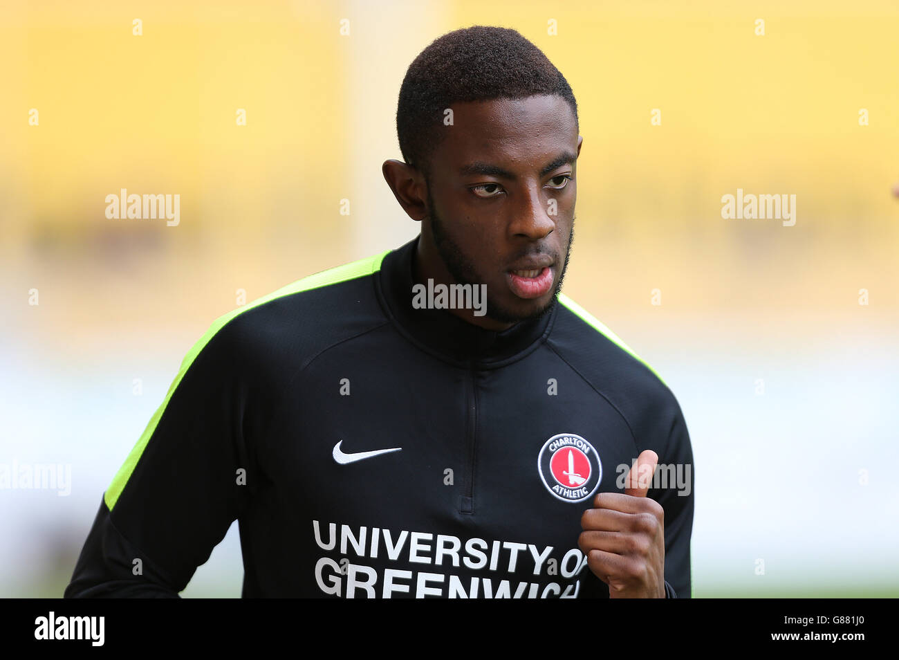 Ba services online hi-res stock photography and images - Alamy