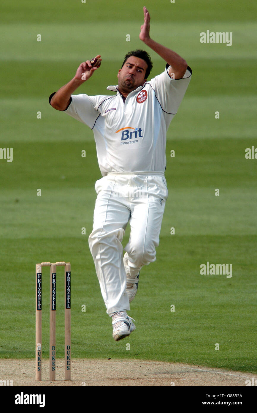 Cricket - Frizzell County Championship - Division One - Surrey v ...