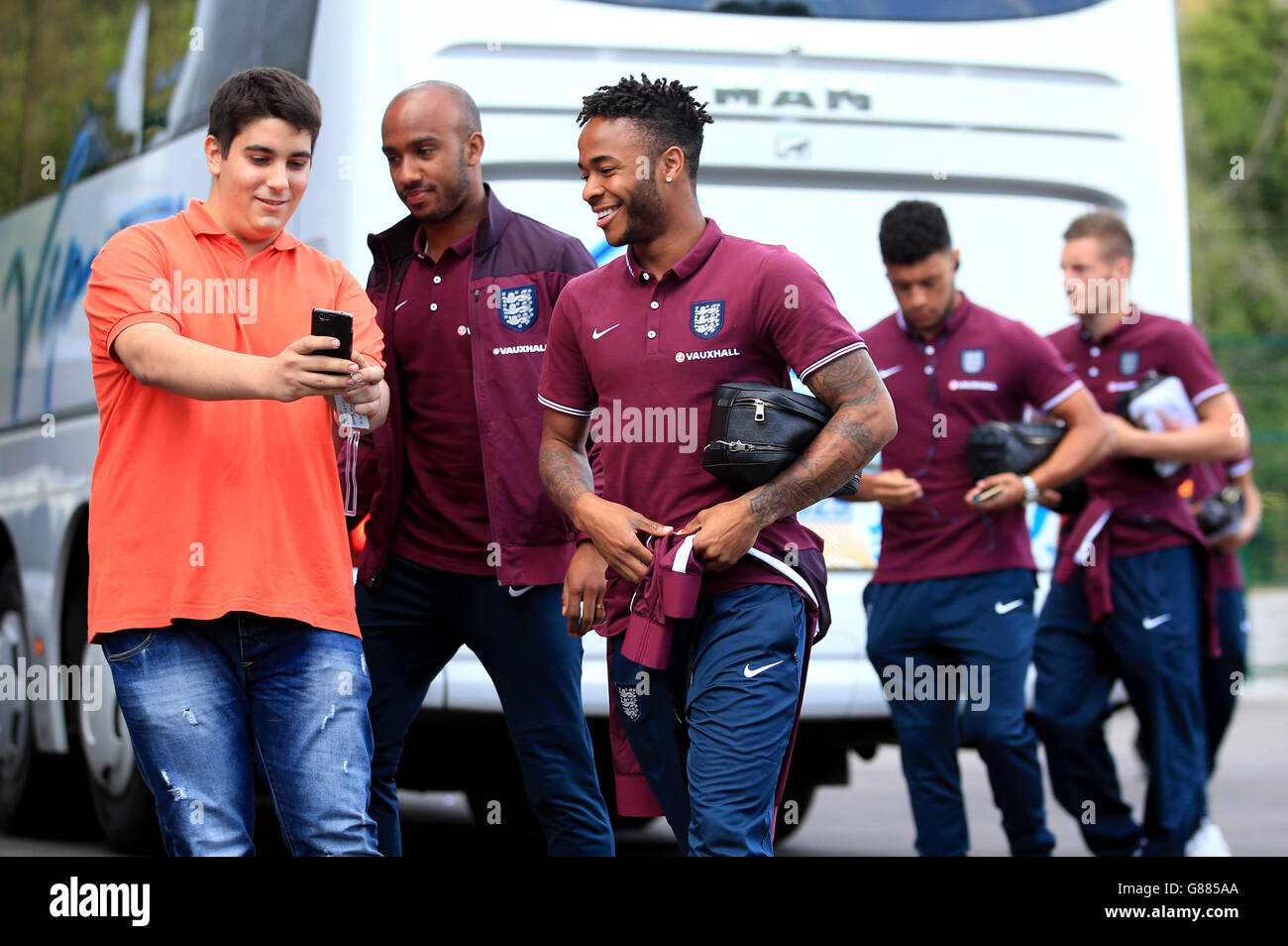 Soccer - UEFA Euro 2016 - Qualifying - Group E - San Marino v England ...