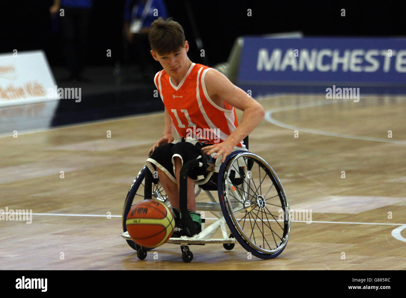 England Central in action during the wheelchair basketball semi final ...