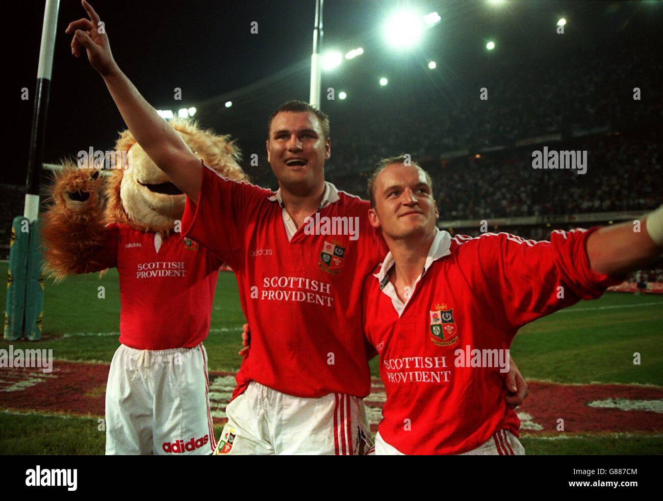 Jeremy davidson lions hi-res stock photography and images - Alamy