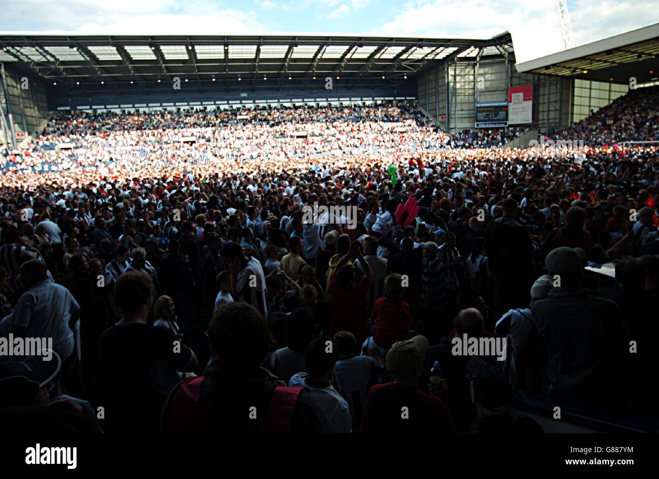 Soccer - FA Barclays Premiership - West Bromwich Albion v Portsmouth ...