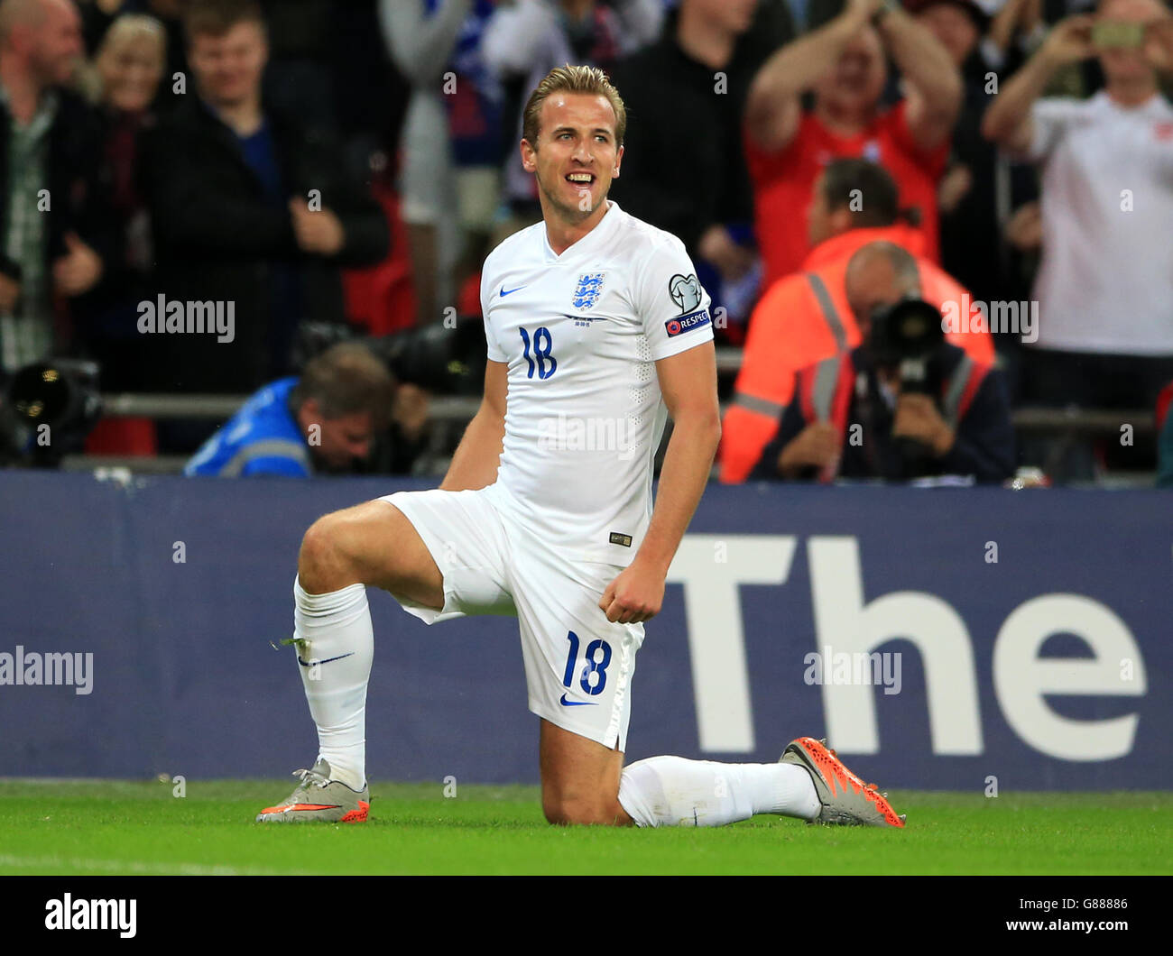 England's Harry Kane celebrates scoring his sides first goal of the ...
