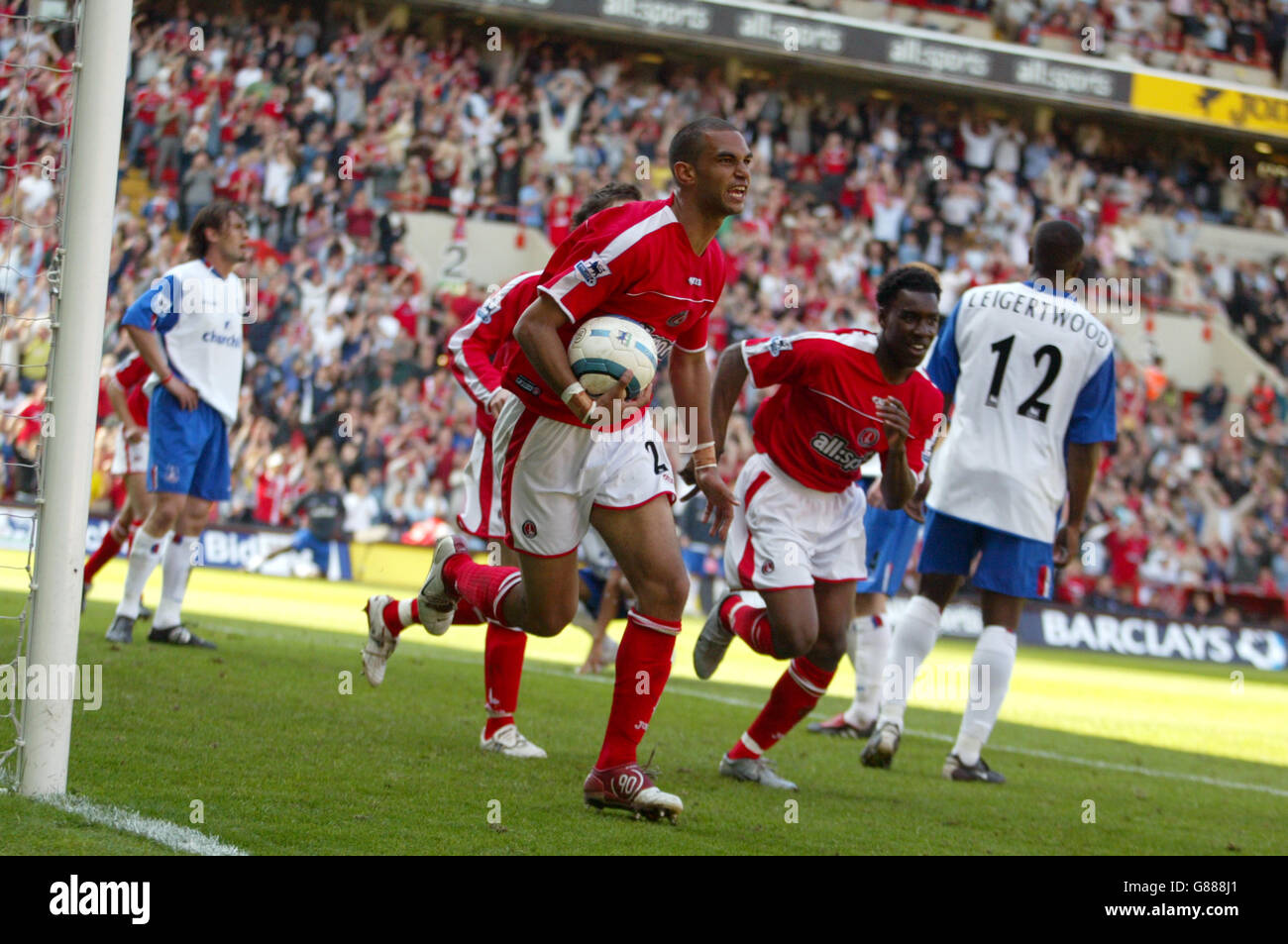 Jonathan fortune charlton palace hi-res stock photography and images ...