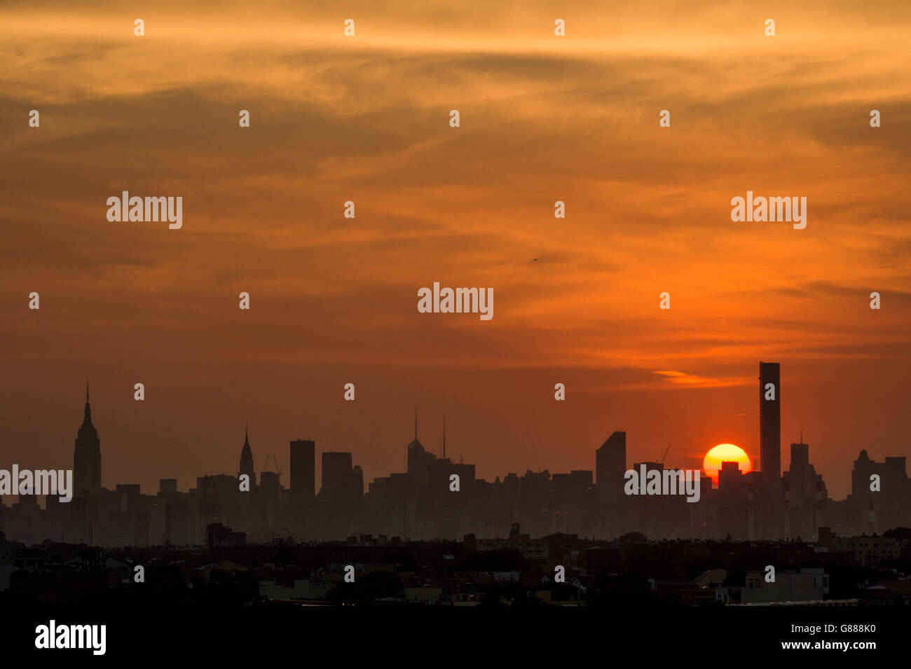 Sun sets on Manhattan skyline on day nine of the US Open at the US Open ...