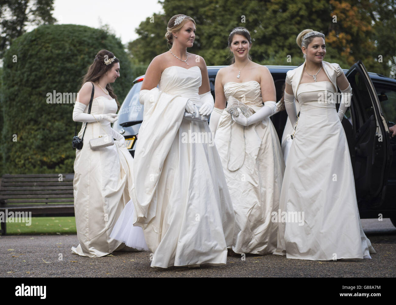 London ball culmination debutante season hi-res stock photography and ...
