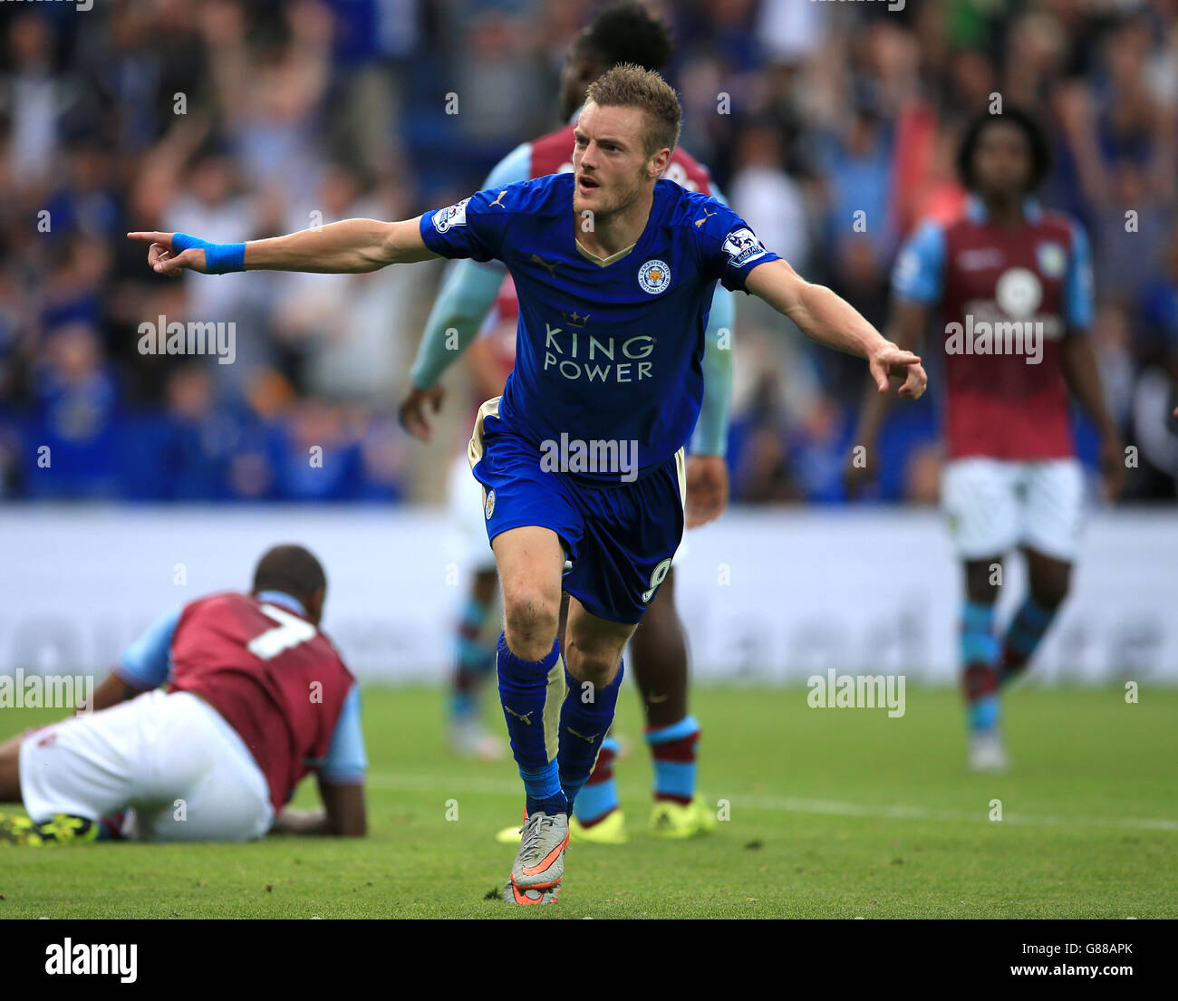 Jamie Vardy Goal Celebration Hi res Stock Photography And Images Alamy Jamie Vardy Goal Celebration Hi res Stock Photography And Images Alamy