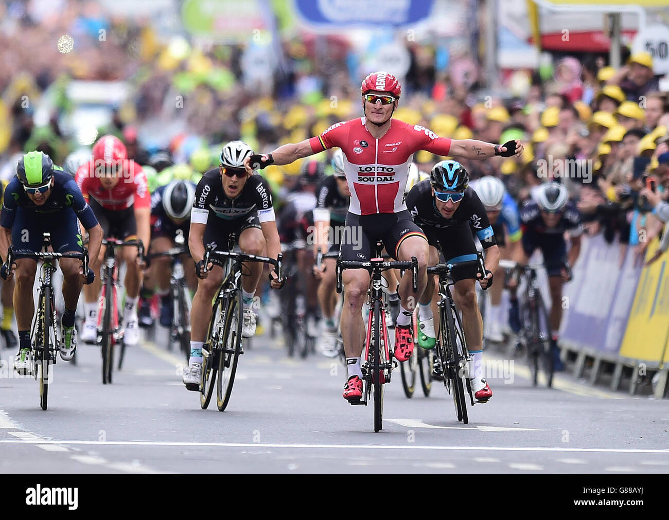 Cycling - Tour of Britain - Stage Eight - London Stage Stock Photo - Alamy