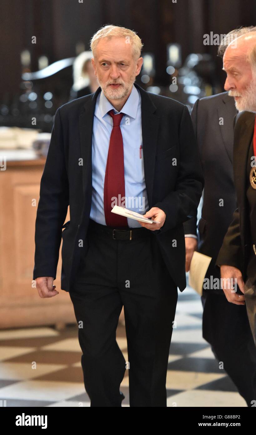 Leader of the Labour Party Jeremy Corbyn arrives at St Paul's Cathedral ...