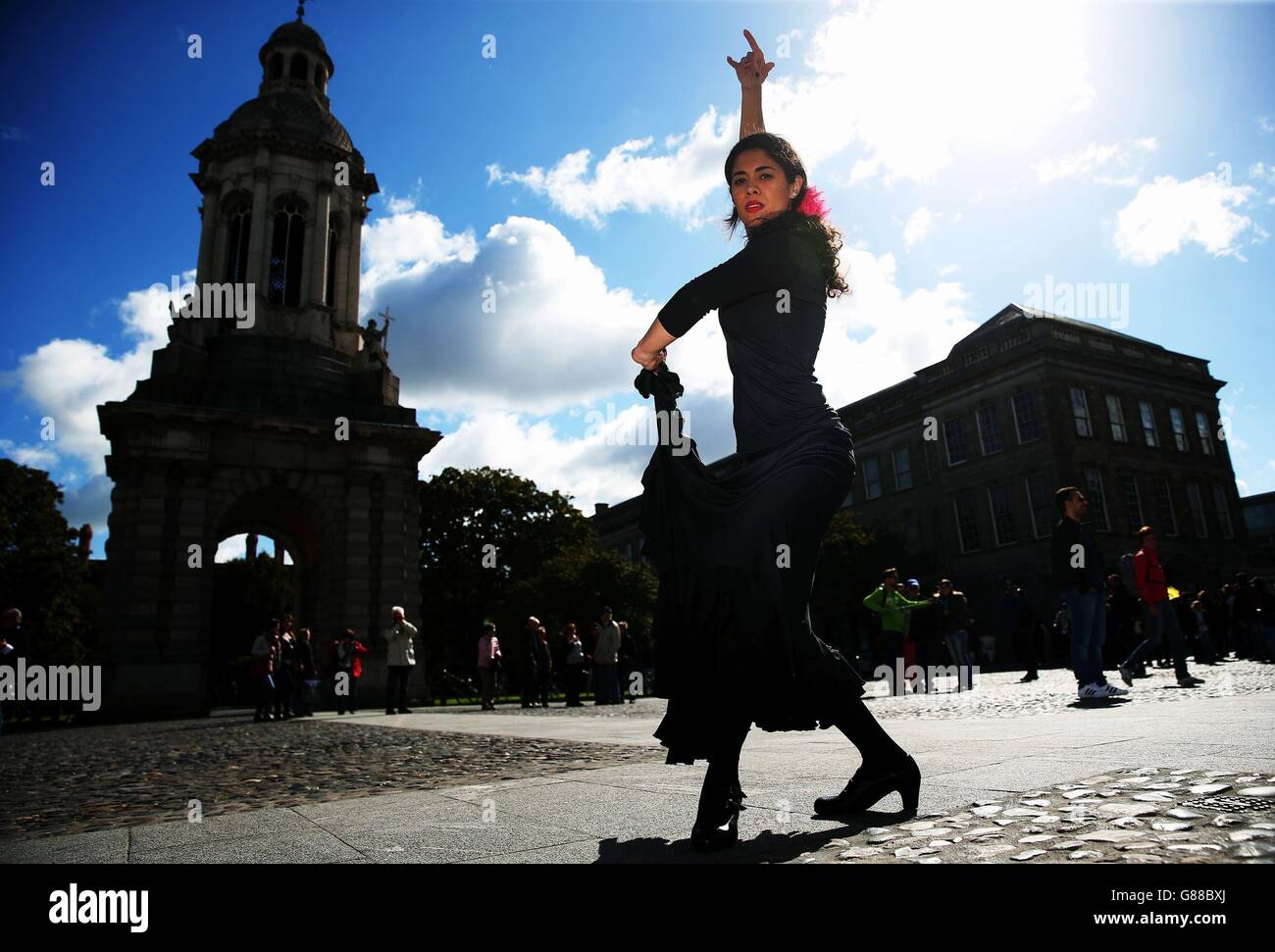Trinity college dublin night hi-res stock photography and images - Alamy