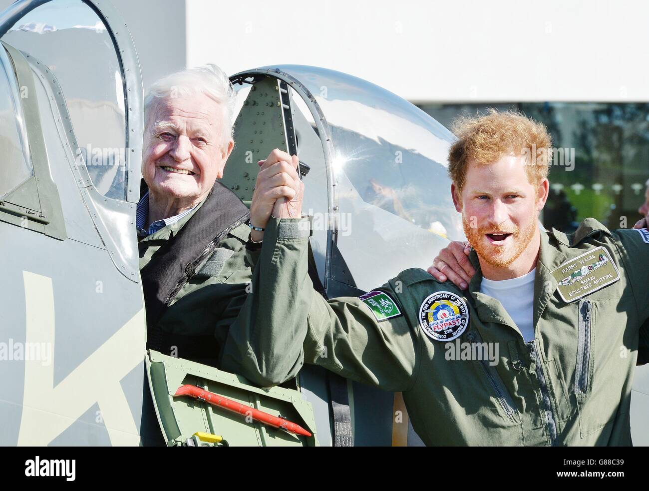 Prince Harry with Tom Neil after the 95-year-old ex-wing commander and ...