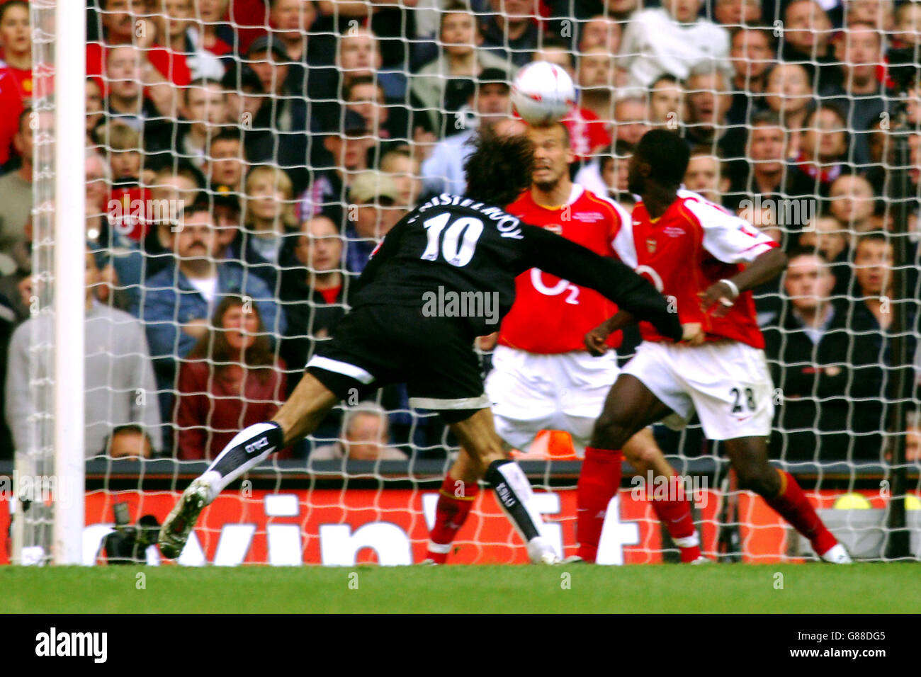 Soccer - FA Cup - Final - Arsenal v Manchester United - Millennium ...