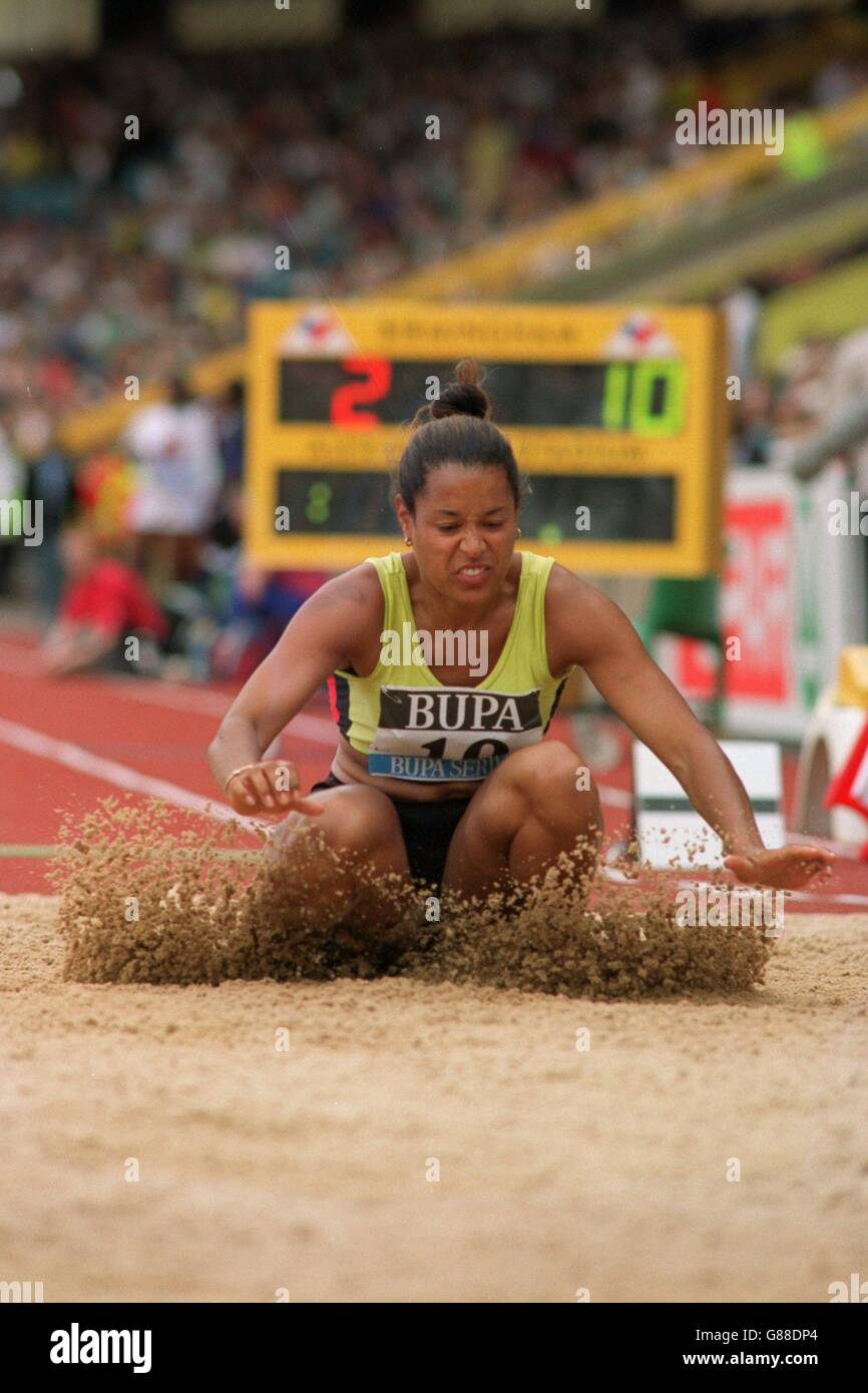Tracy joseph in the womens long jump hi-res stock photography and ...