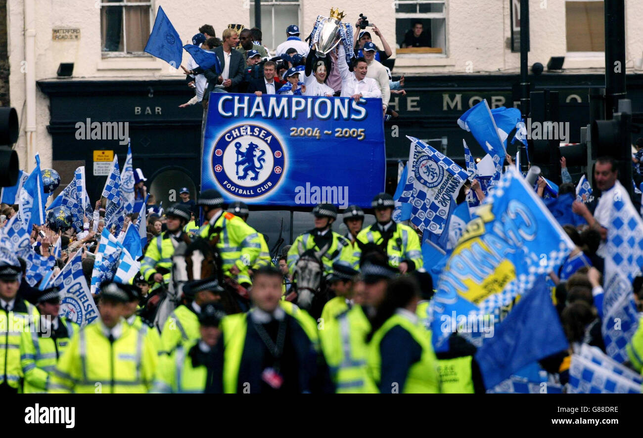 Chelsea Trophy Parade High Resolution Stock Photography and Images - Alamy