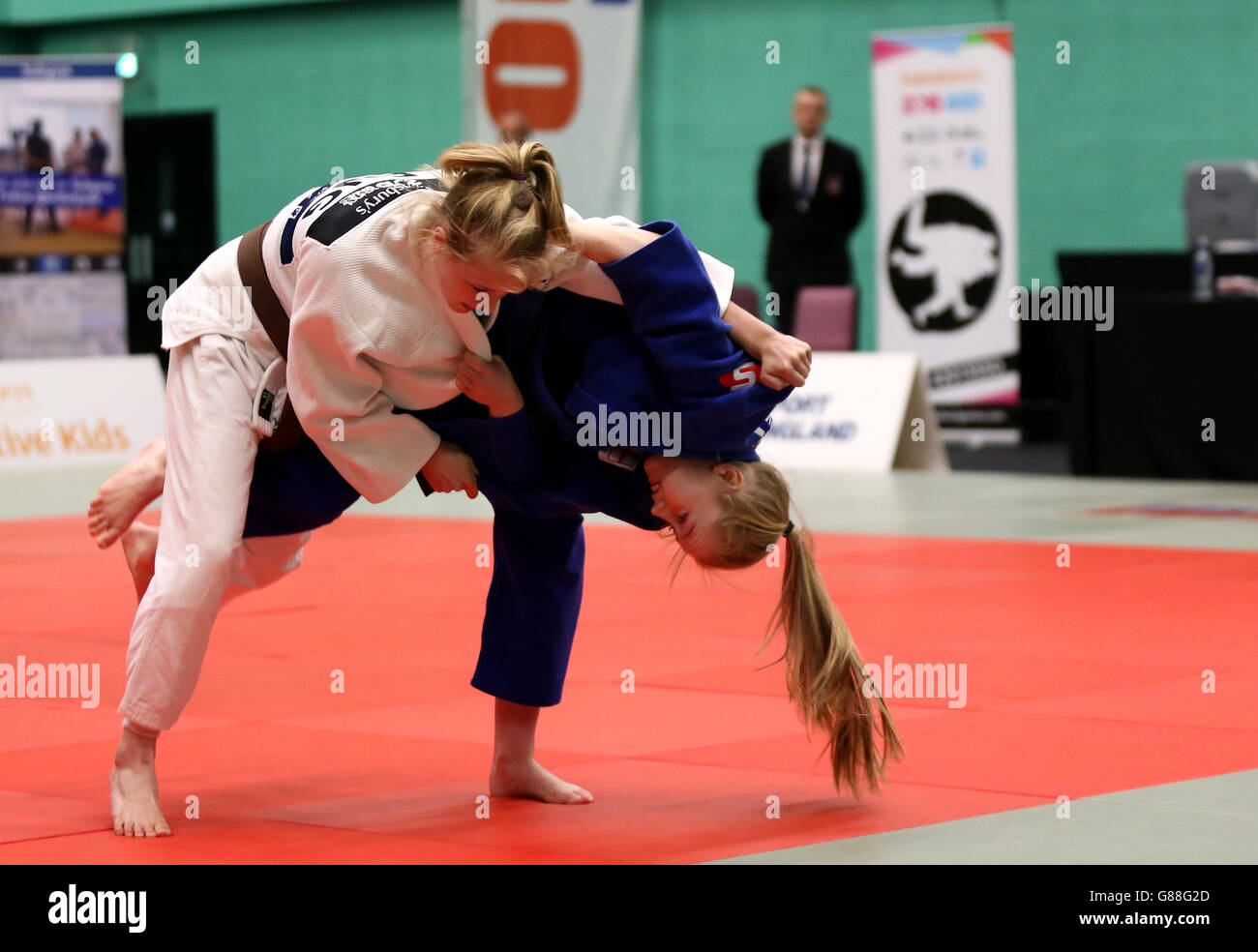 England's Darcie Hancock (white) and England's Sian Bobrowska (blue ...