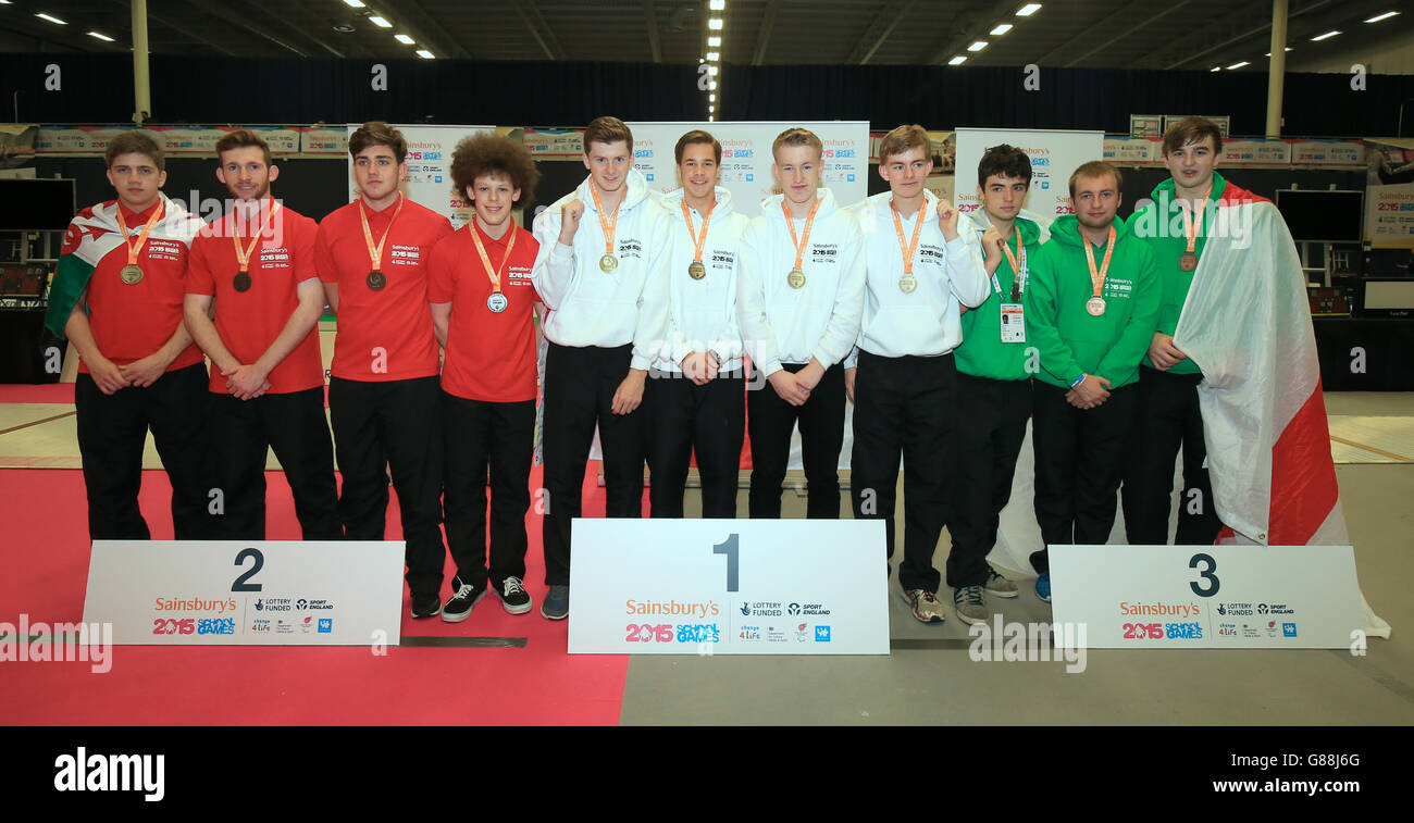French fencing team sport hi-res stock photography and images - Alamy