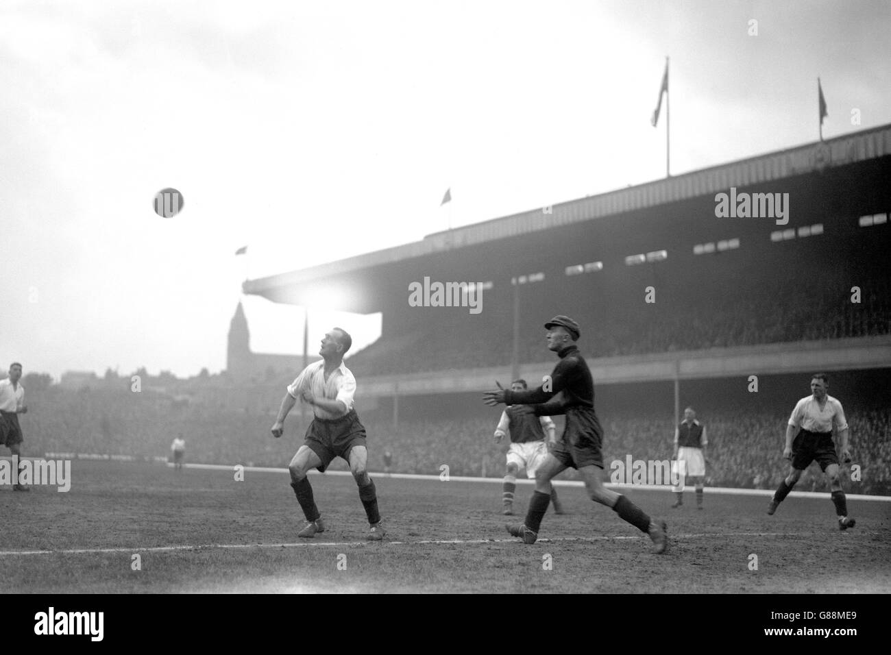 Joe griffiths hi-res stock photography and images - Alamy