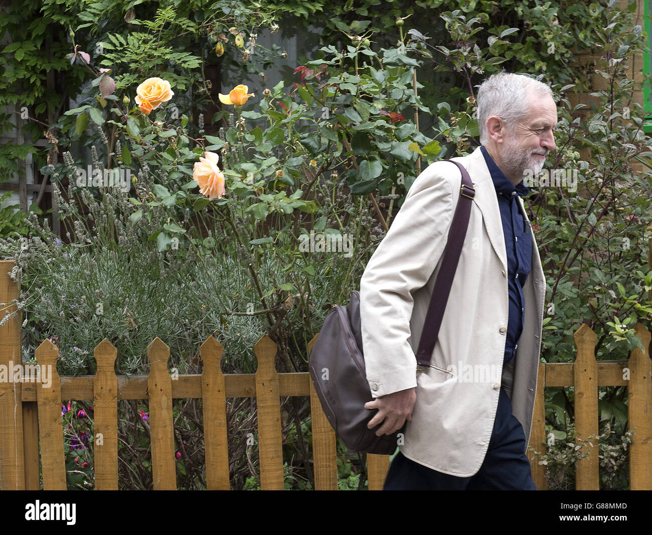 Labour leader Jeremy Corbyn leaves his home in north London Stock Photo ...