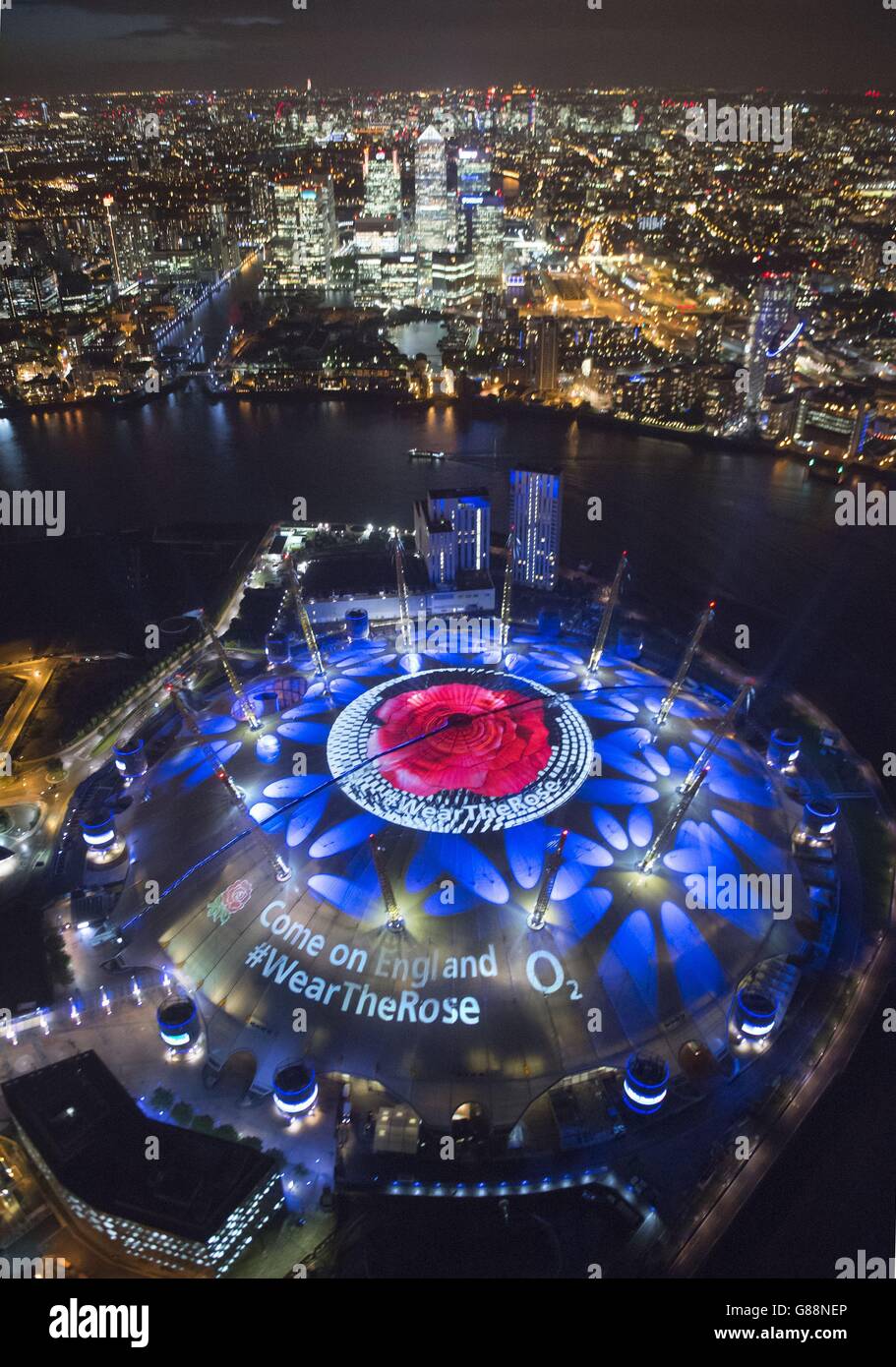 In a world first, O2 has handed over the roof of The O2 for fans to ...