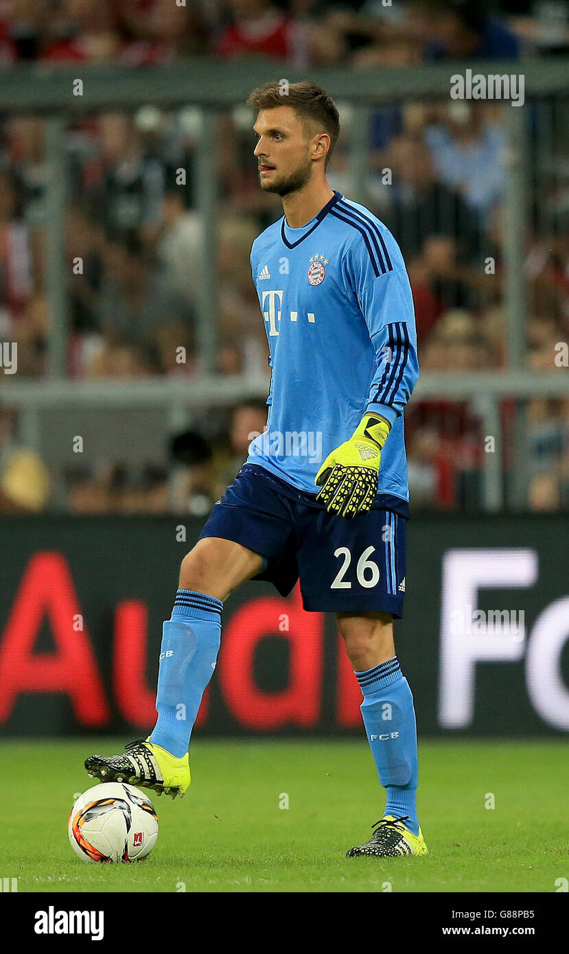 Soccer - 2015 Audi Cup - Bayern Munich v AC Milan - Allianz Arena. Sven ...