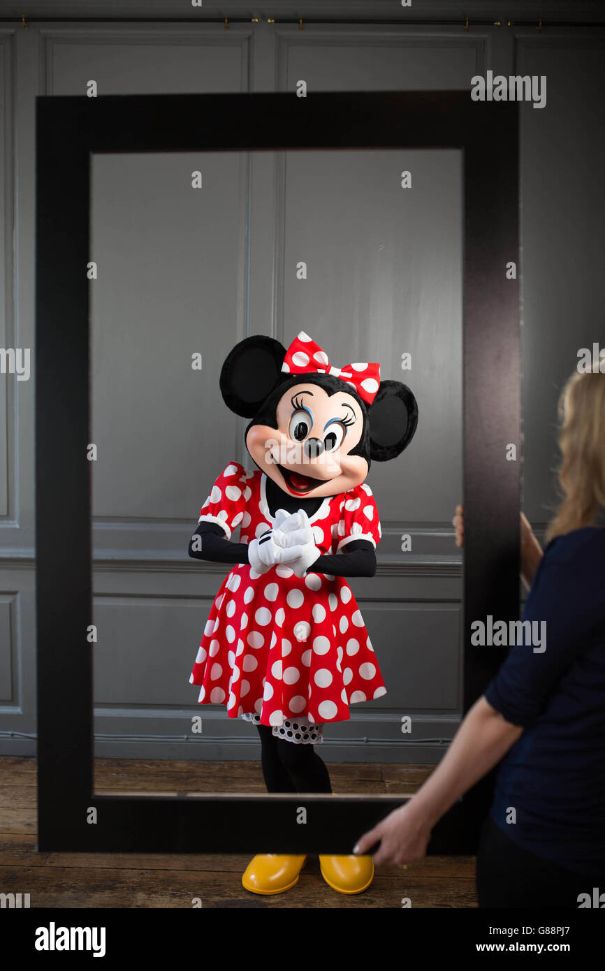 Minnie: Style Icon exhibition Stock Photo - Alamy