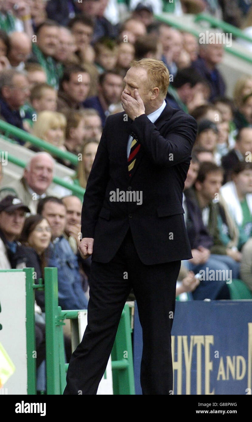 Rangers' manager Alex McLeish hears the Celtic score during the Bank of ...
