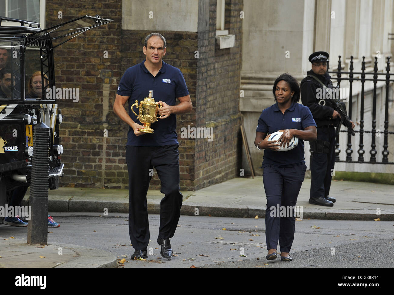 Carry the webb ellis cup trophy in downing street hi-res stock ...