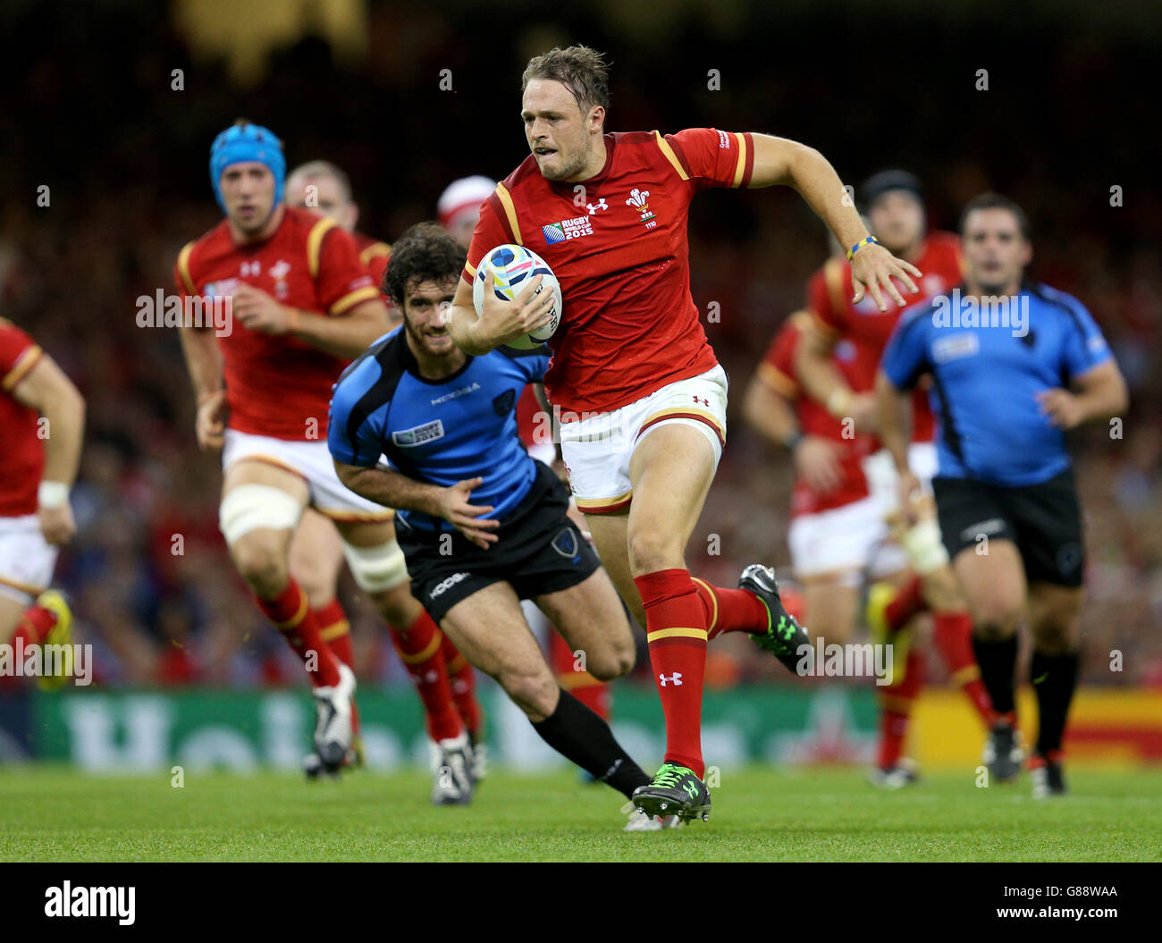 Wales' Cory Allen running in his side's third try during the Rugby ...
