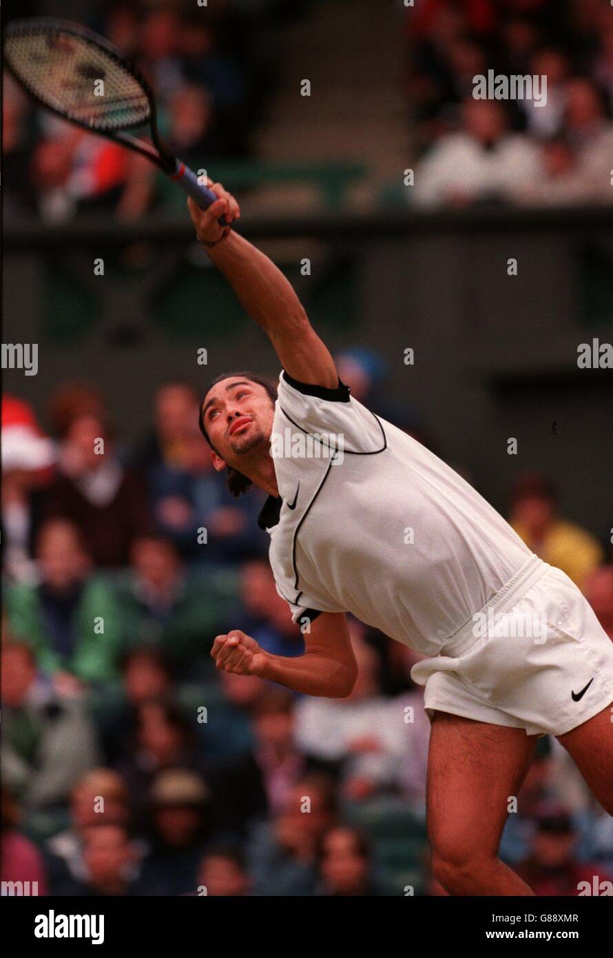 Tennis - Wimbledon Tennis Championship. Marcelo Rios Stock Photo - Alamy