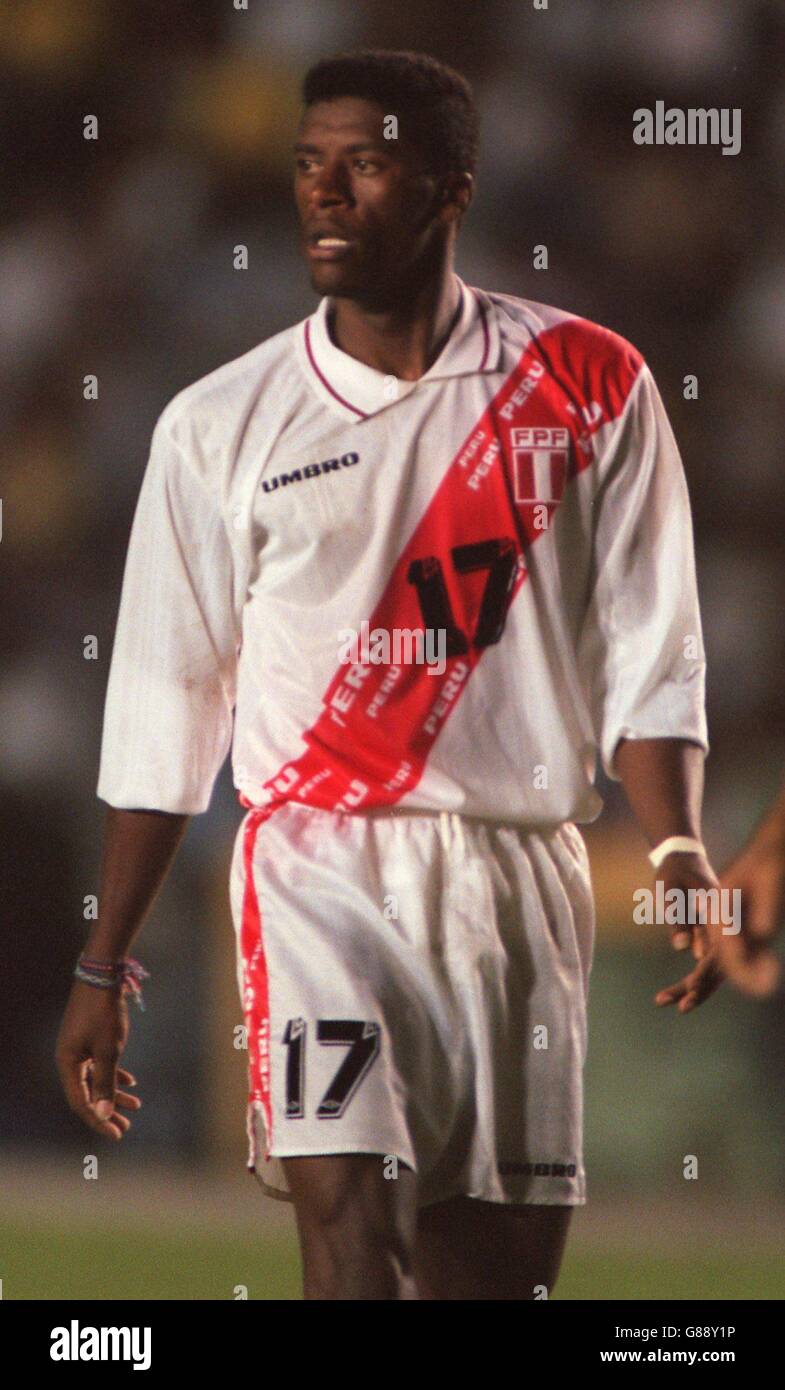 International Soccer ... Copa America .... Brazil v Peru. Eddie Carazas ...