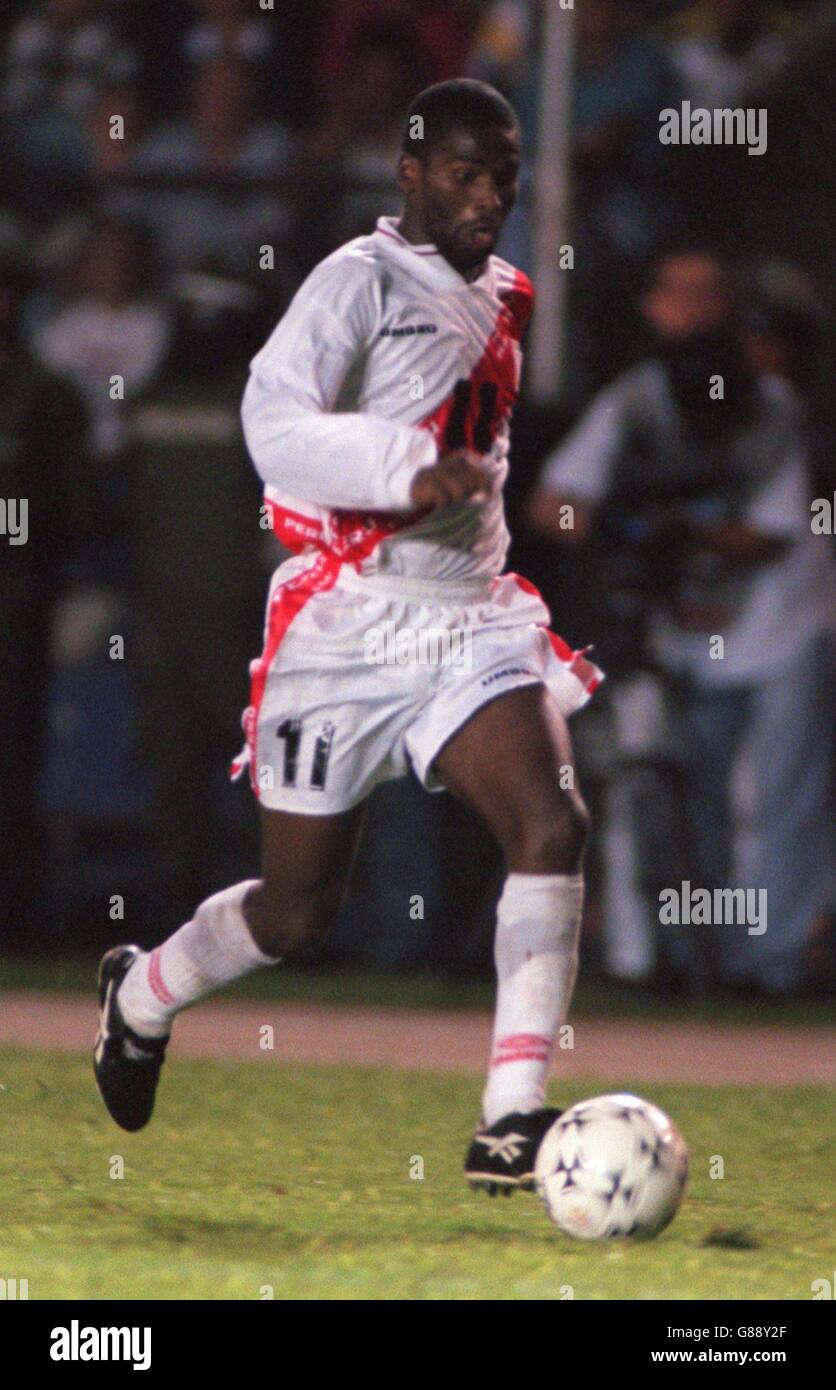 International soccer copa america brazil v peru hi-res stock ...