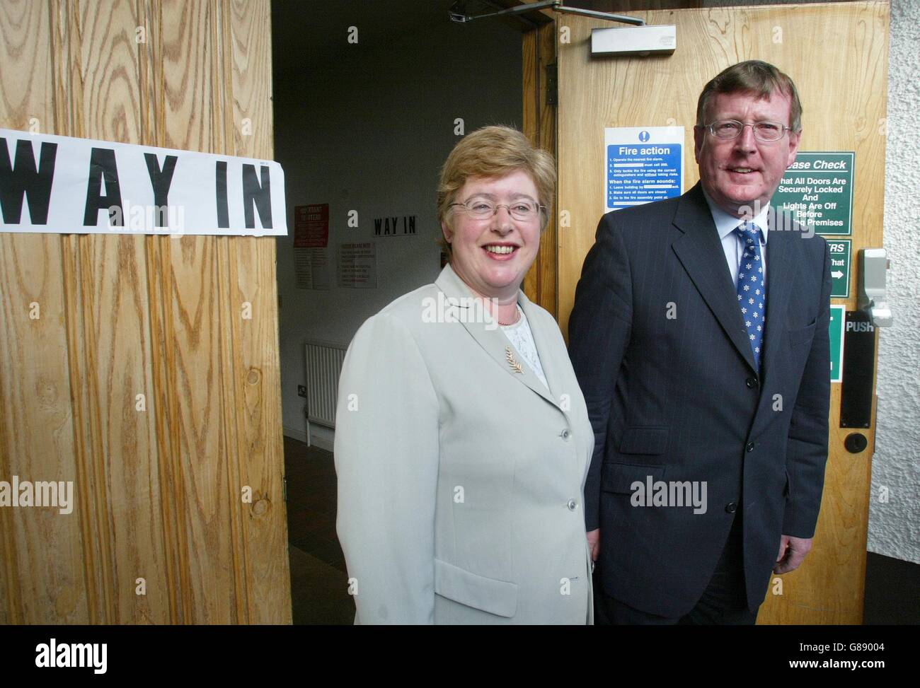 Posing station way in half length hi-res stock photography and images ...